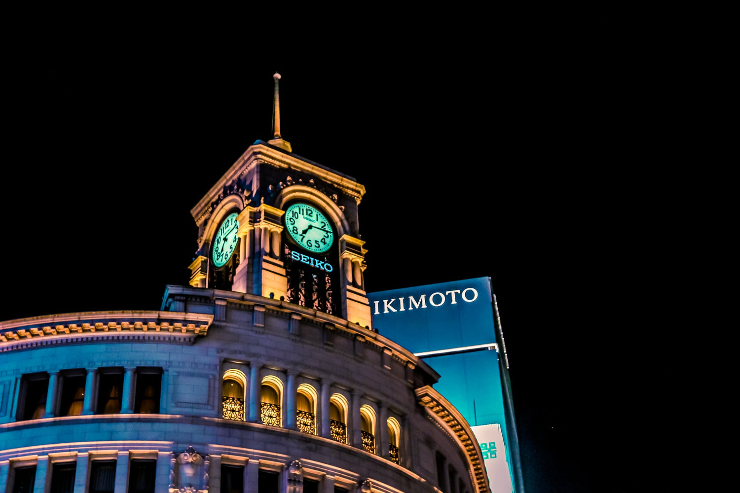 Japan's Quartz Revolution and Its Impact On The World of Horology ...
